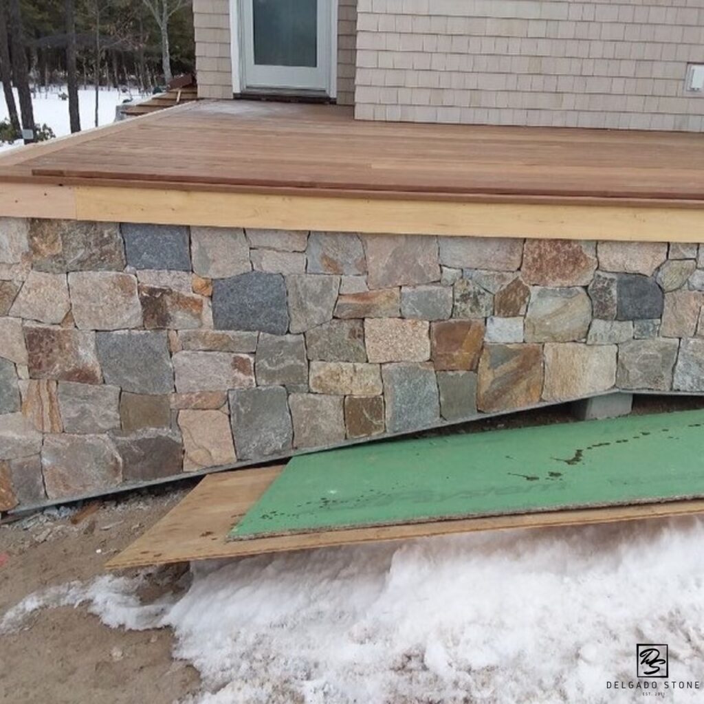 Buy Delgado Stone Colonial Tan Square and Rectangle Veneer on Long ...