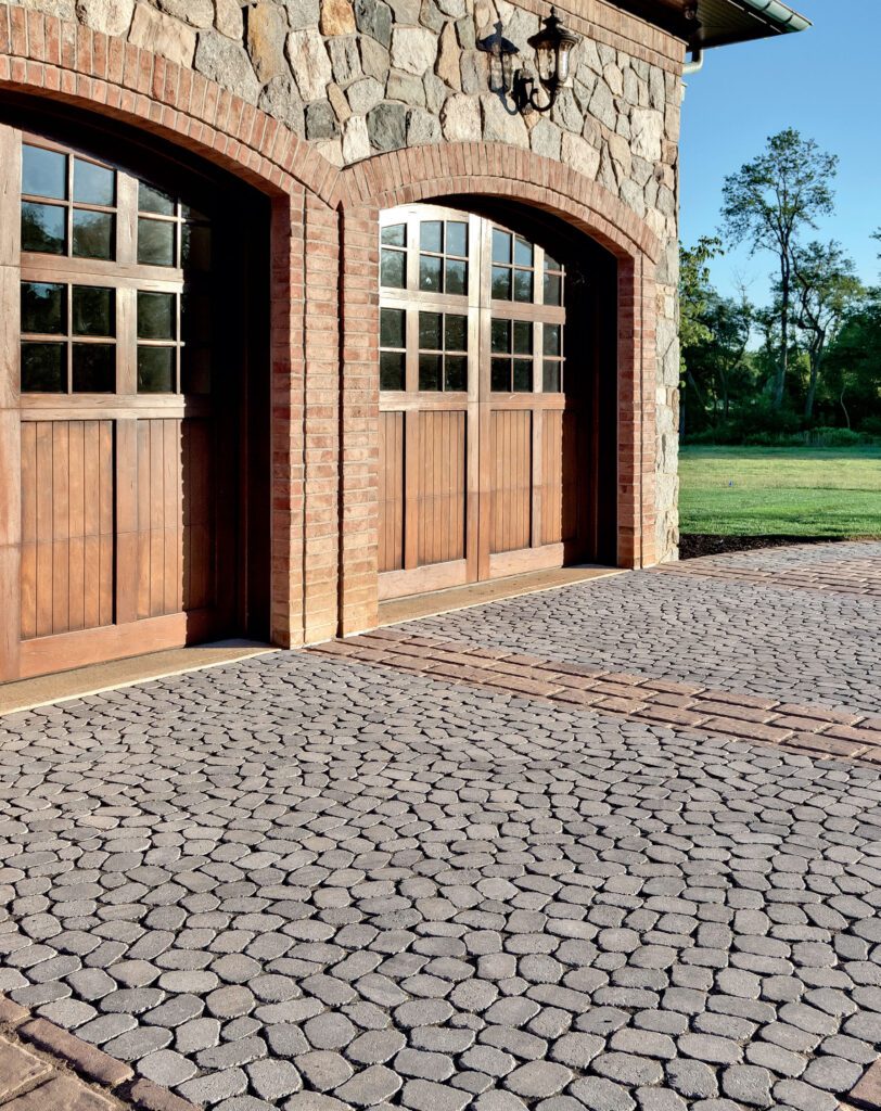 Techo-Bloc Antika Driveway - Astro Masonry, Long Island, NY